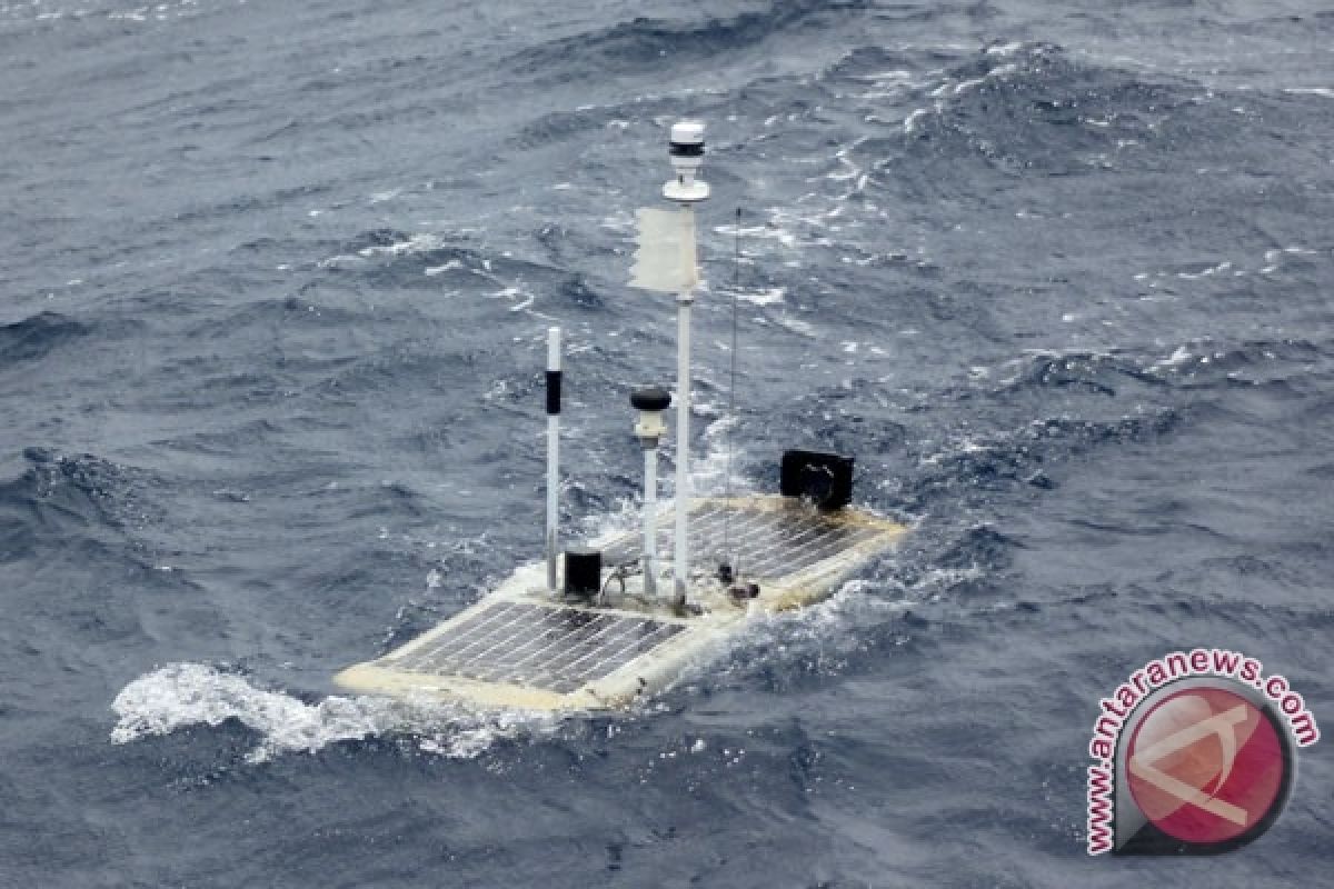 Robot laut Papa Mau sukses melintasi Pasifik - ANTARA News Kalimantan ...