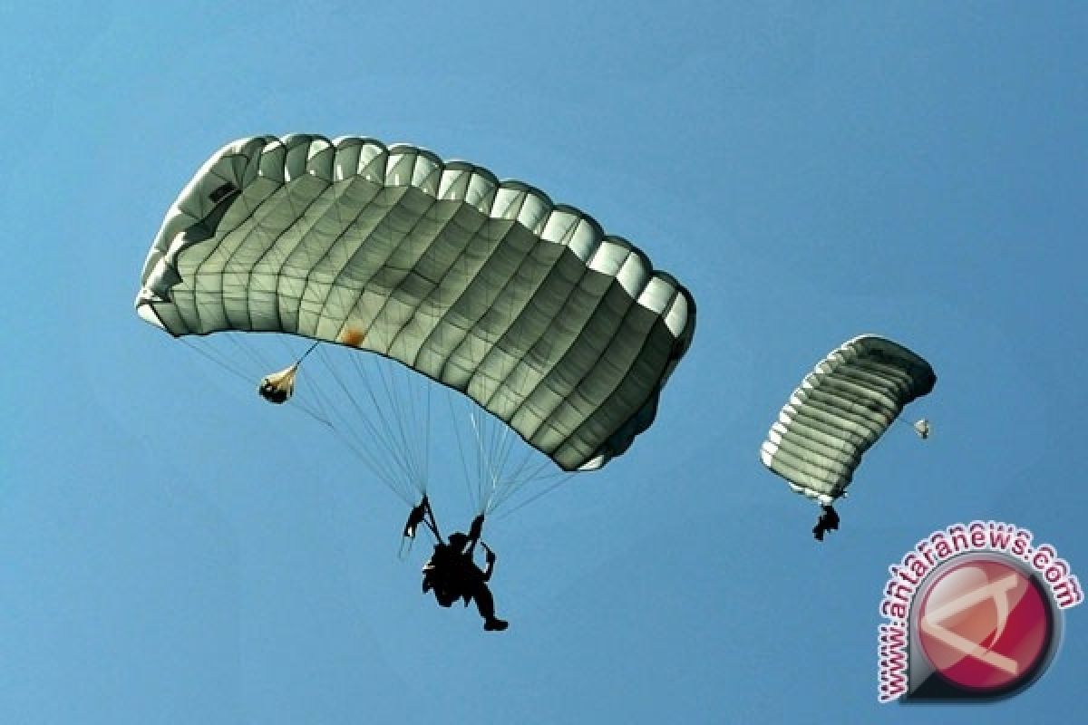 Satu penerjun peserta JAS meninggal tercebur laut - ANTARA News ...