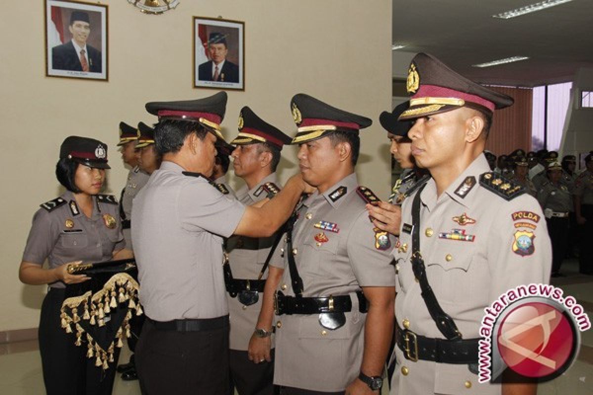 Kapolda Kepri Pimpin Sertijab Sejumlah Pejabat Utama - ANTARA News Kepulauan Riau - Berita ...