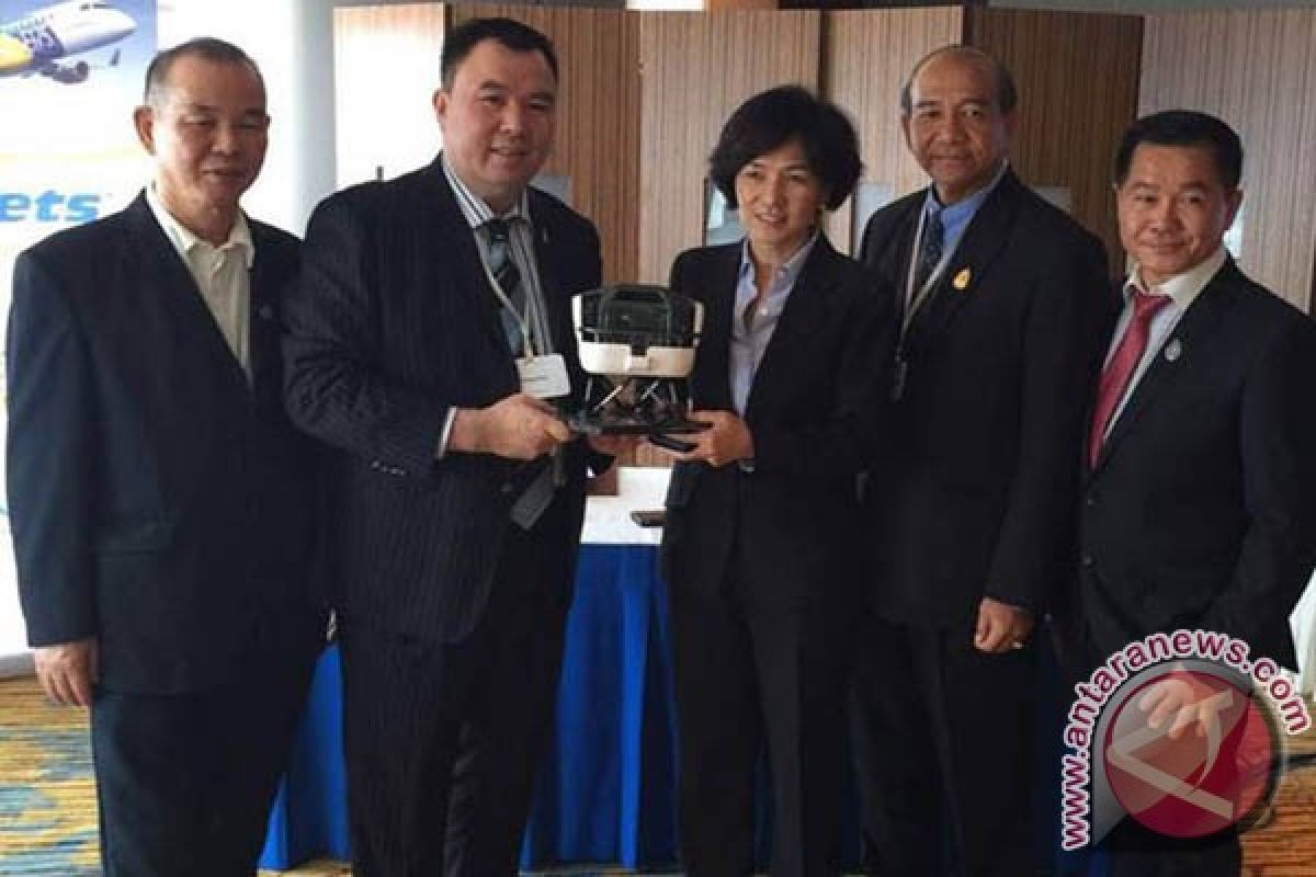 Sim Aero Indonesia Pelajari Pasar Simulator Penerbangan - ANTARA News ...