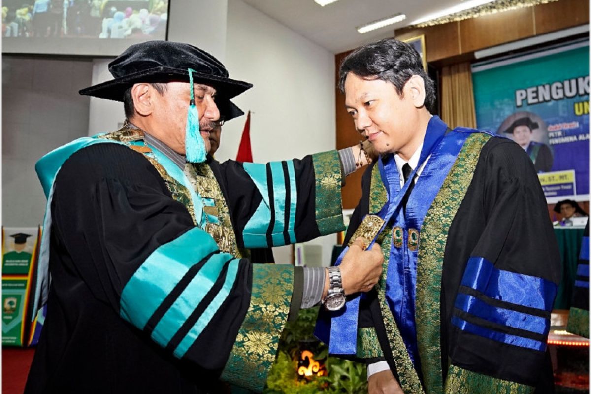 Ternyata petir miliki manfaat menurut guru besar Unand - ANTARA Sumbar