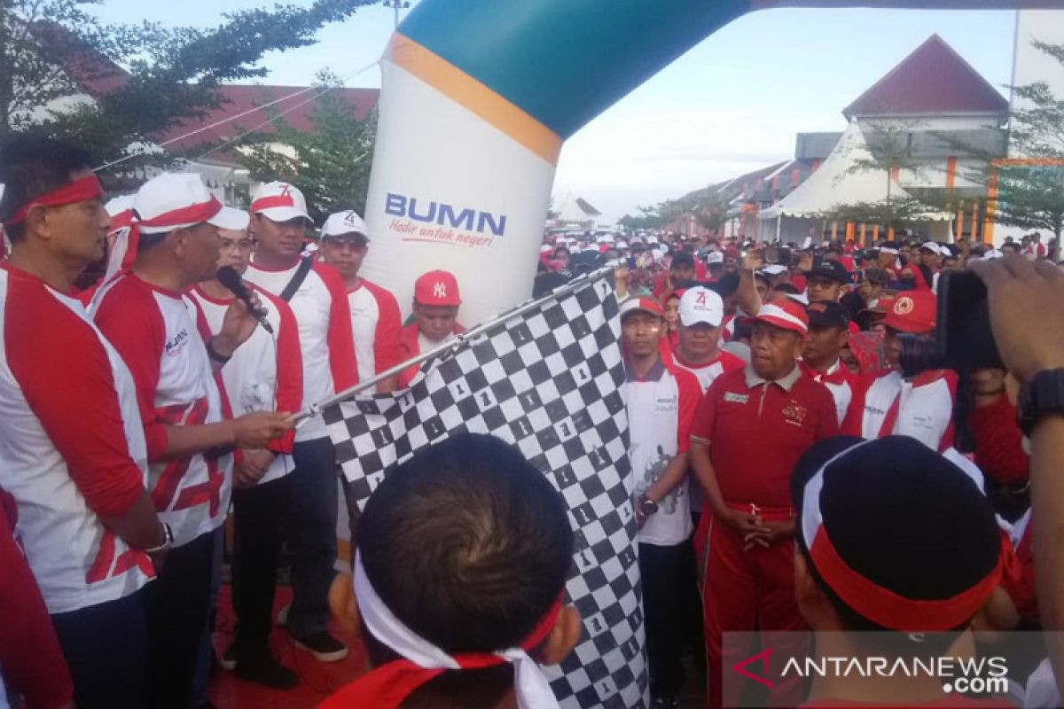 Ribuan warga Kolaka ikuti jalan santai BHUN - ANTARA News Sulawesi Tenggara - ANTARA News ...