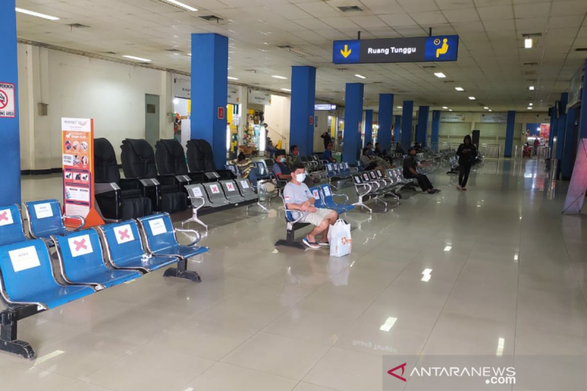 Kemarin bidang ekonomi, perusahaan wajib bayar THR hingga inflasi ...