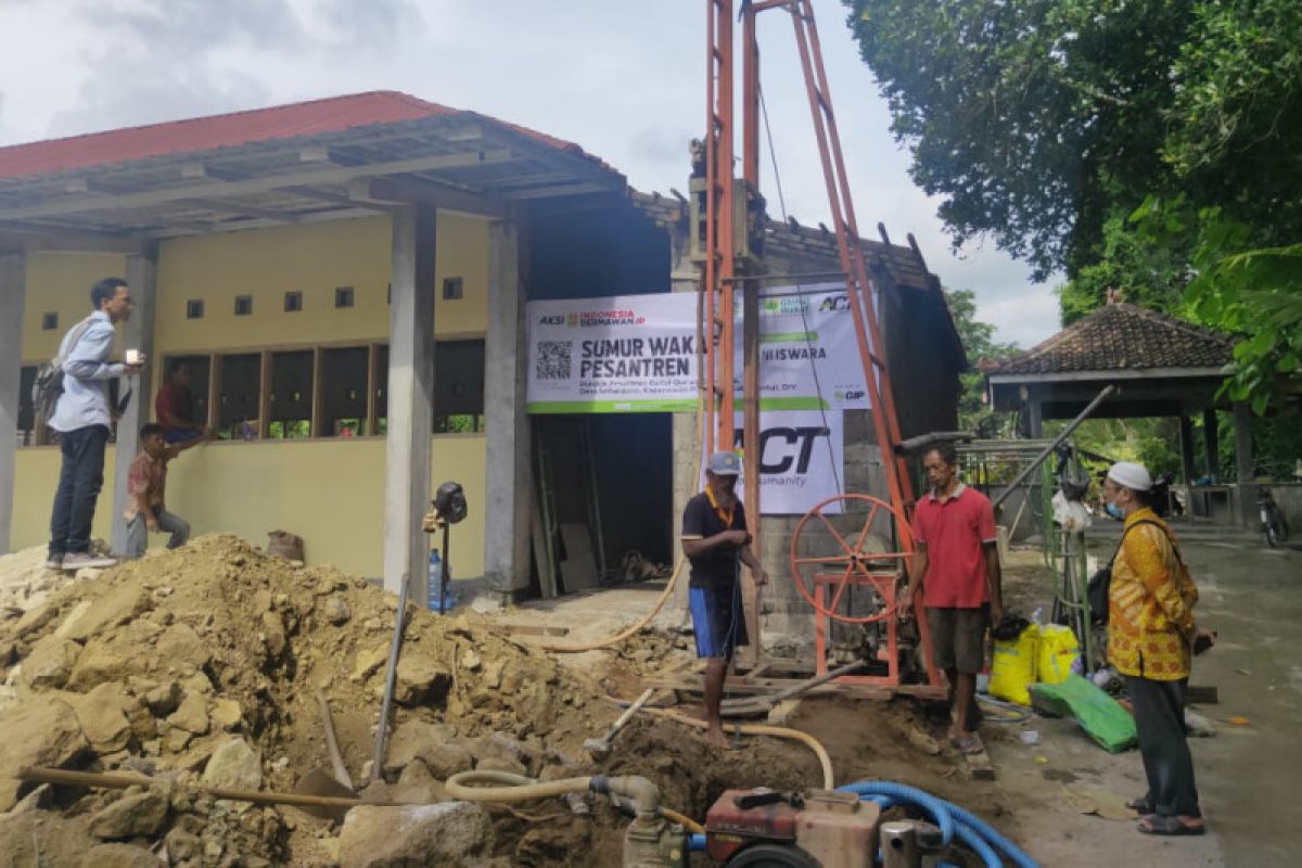 ACT bangun sumur wakaf di Tepi Sungai Opak - ANTARA News Yogyakarta - Berita Terkini Yogyakarta