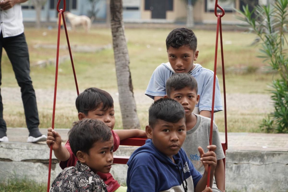 Peringati Hari Anak Nasional, PLN dukung literasi dan Kelurahan Layak Anak - ANTARA News Mataram ...