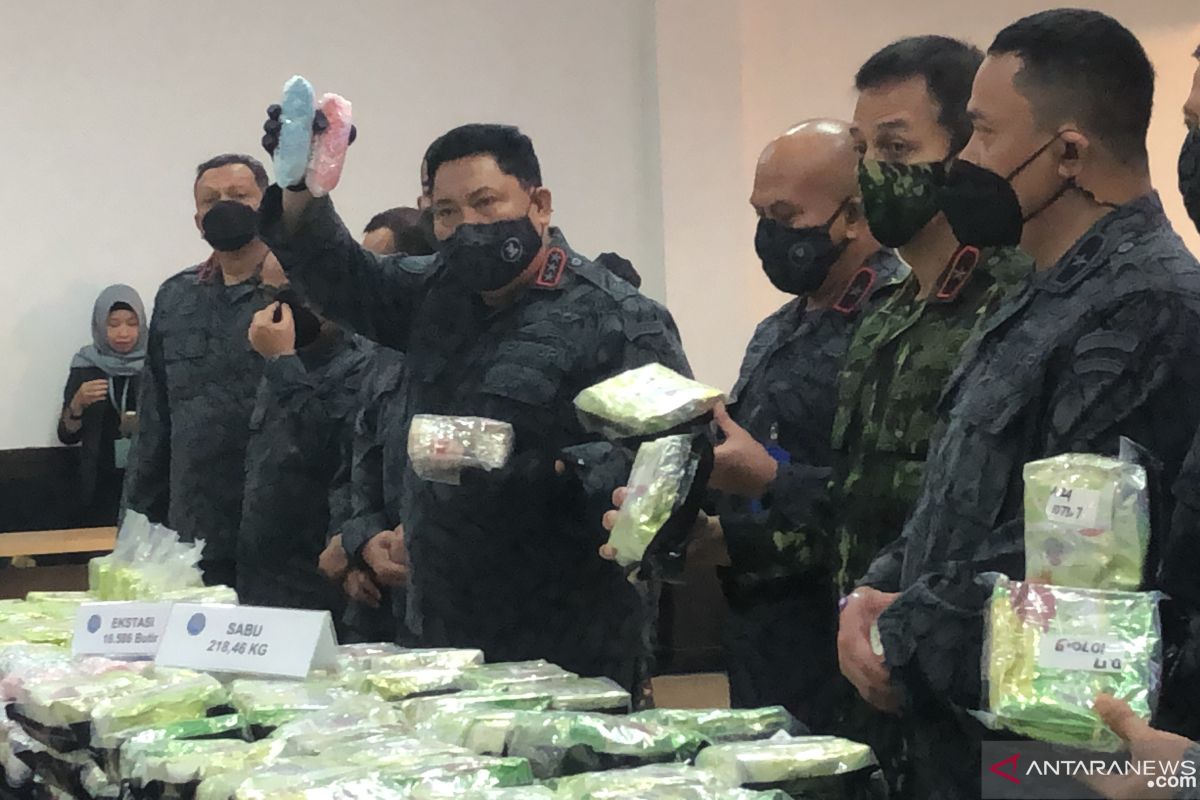 BNN menggagalkan pengiriman 218,46 kg sabu-sabu dan 16.586 butir ekstasi - ANTARA News Sulawesi ...