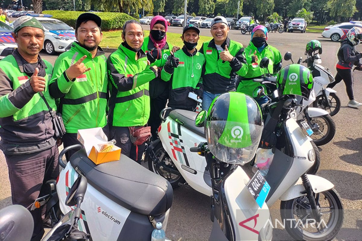Kemenhub atur batas tarif ojek daring - ANTARA News Kepulauan Riau ... Kemenhub atur batas tarif ojek daring - ANTARA News Kepulauan Riau ...