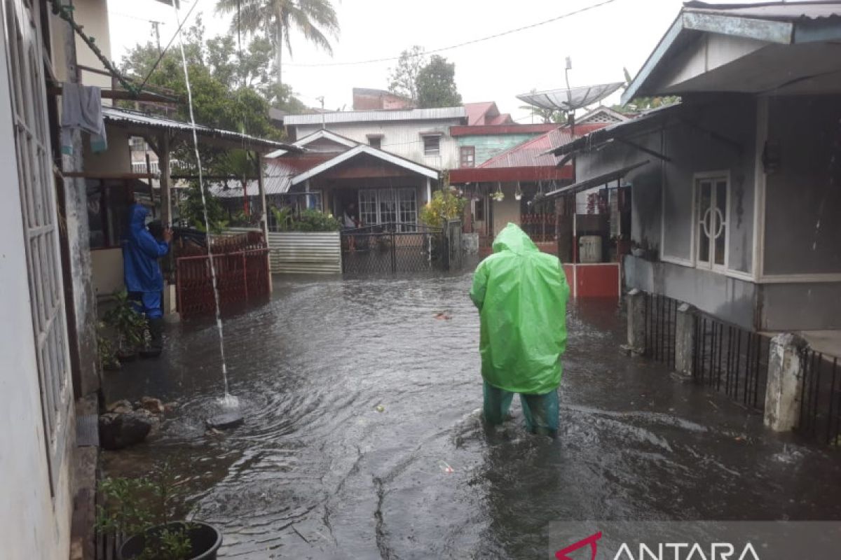 Bukittinggi antisipasi banjir akibat limpahan drainase dan musim hujan - ANTARA Sumbar