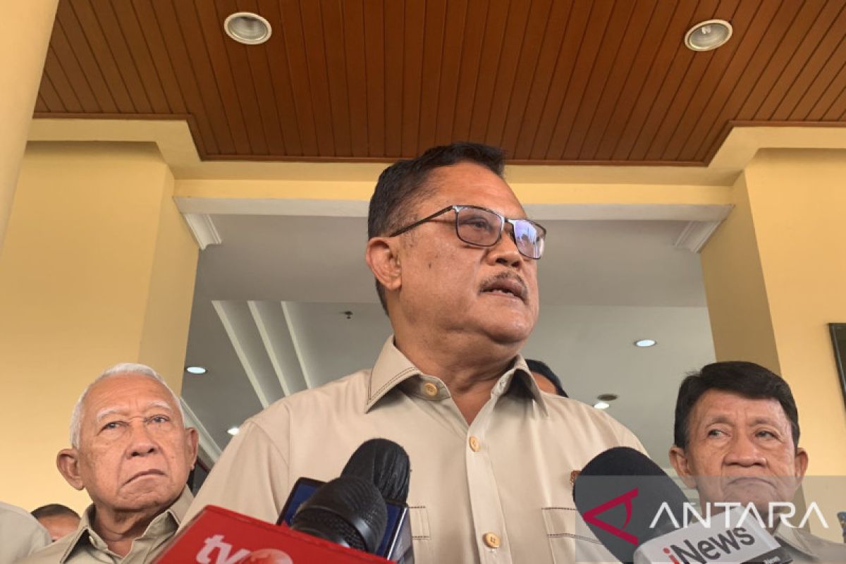 Tujuh jenderal purnawirawan temui Kapolri Listyo Sigit beri dukungan ... Tujuh jenderal purnawirawan temui Kapolri Listyo Sigit beri dukungan ...