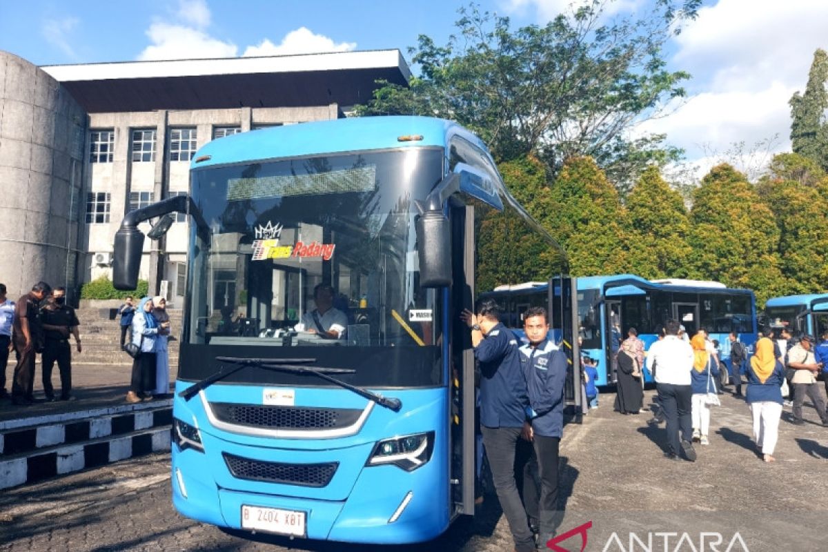 Padang luncurkan Trans Padang koridor VI Unand-Pusat Kota - ANTARA Sumbar