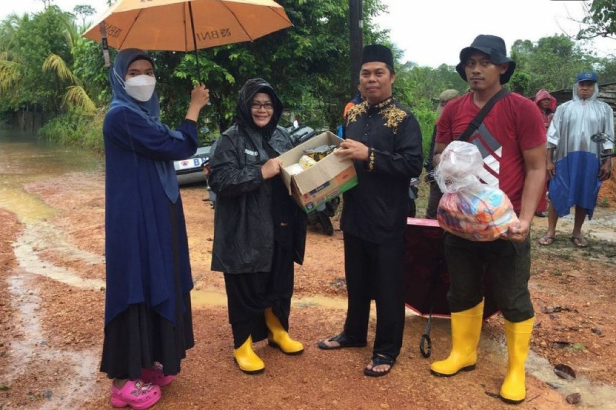 Bpbd Bintan Dirikan Dapur Umum Guna Bantu Ratusan Warga Terdampak