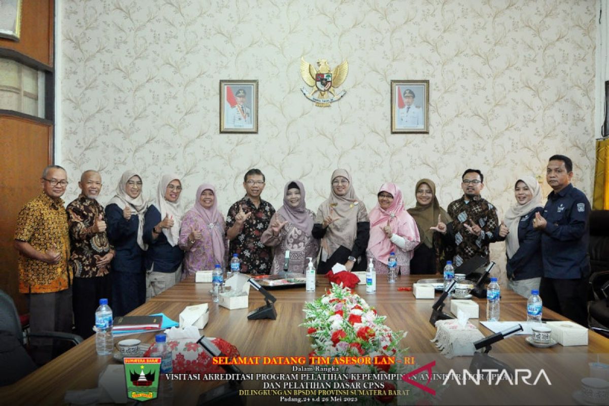 Tim Asesor LAN RI lakukan visitasi penilaian akreditasi ke BPSDM Sumbar ...