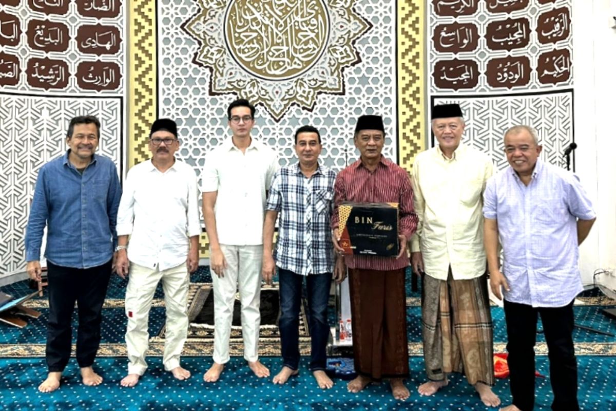 Catatan Ilham Bintang - Jumpa Farhan Faris, TikToker tampan yang dapat berkah dari Pandemi COVID ...
