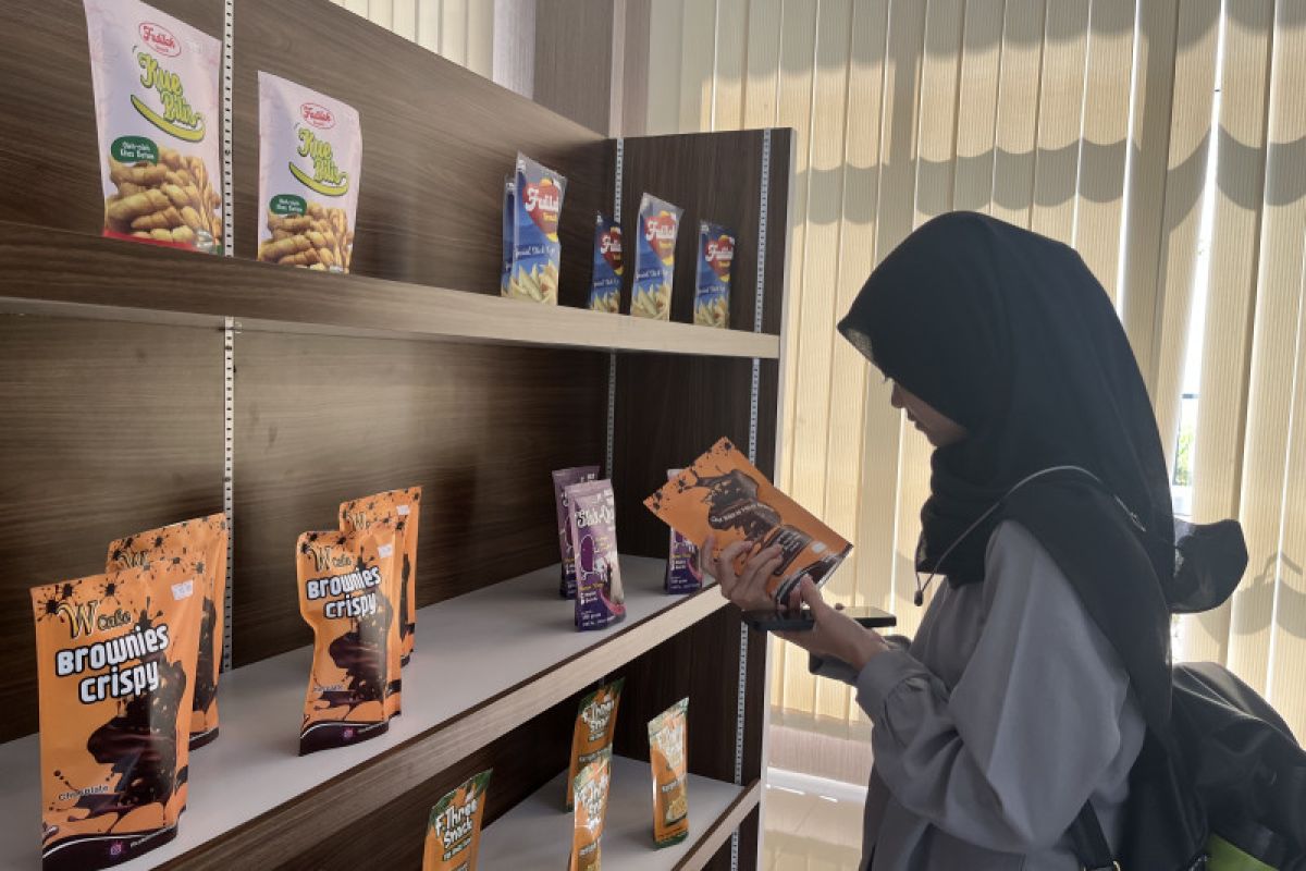 UMKM khas Batam siap tembus pasar dagang di kawasan ASEAN - ANTARA News ...