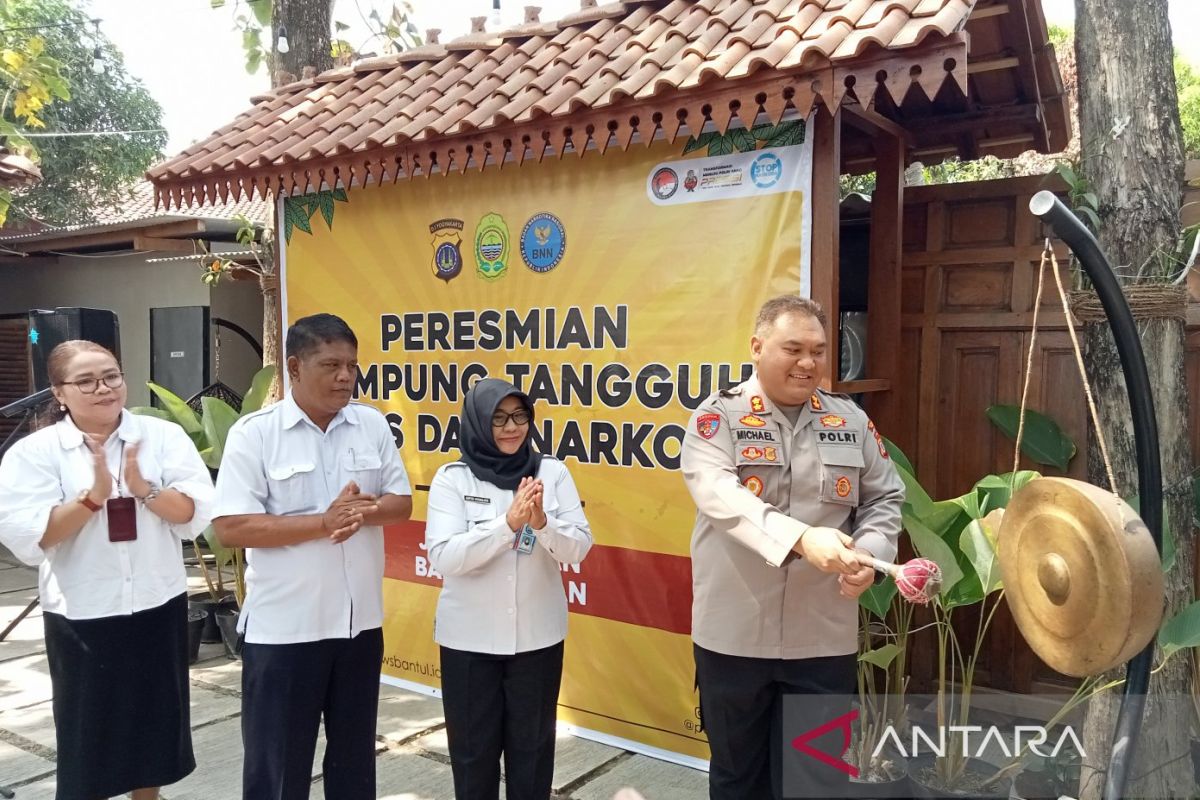 Polres Bantul canangkan Jomblangan sebagai Kampung Tangguh Bebas ... Polres Bantul canangkan Jomblangan sebagai Kampung Tangguh Bebas ...