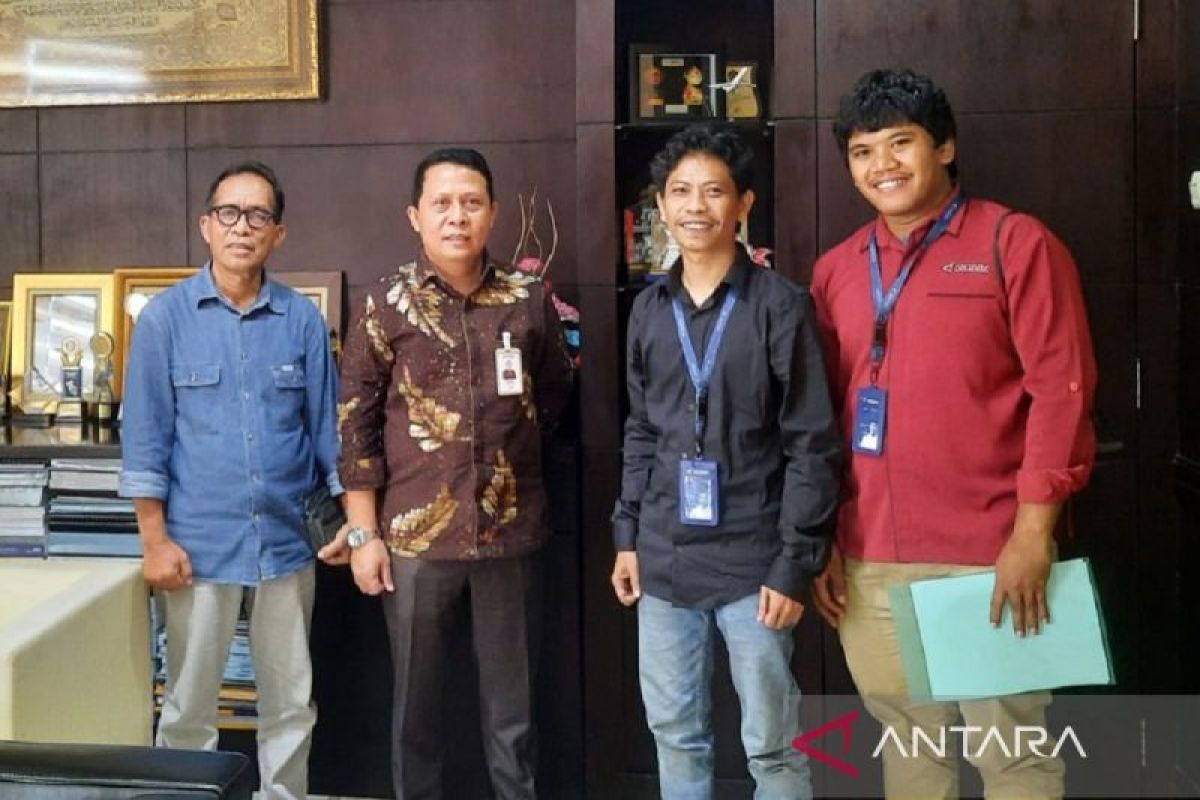 LKBN ANTARA Sultra silahturahmi ke Bank Sultra - ANTARA News Sulawesi ...