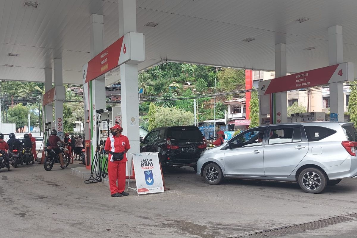 PT Pertamina Papua lakukan penyesuaian harga BBM non Subsidi - ANTARA ... PT Pertamina Papua lakukan penyesuaian harga BBM non Subsidi - ANTARA ...