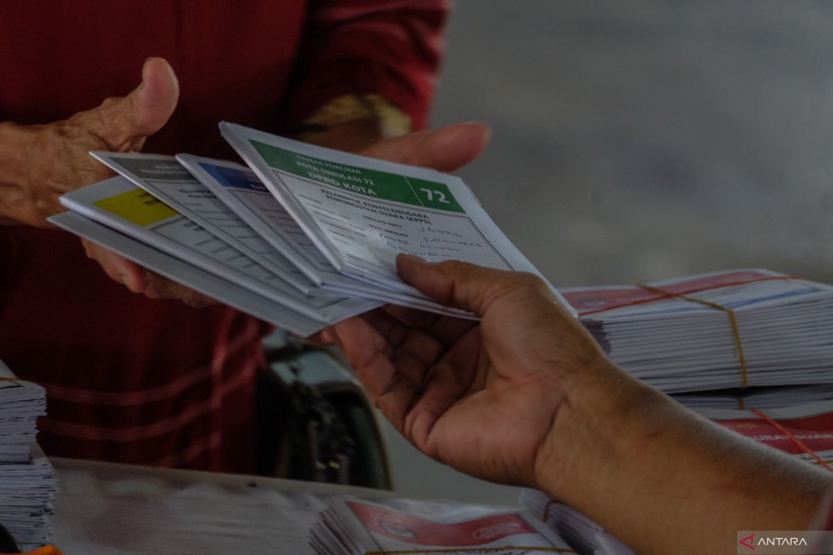Jenis dan fungsi surat suara Pemilu 2024 yang perlu diketahui pemilih ... Jenis dan fungsi surat suara Pemilu 2024 yang perlu diketahui pemilih ...
