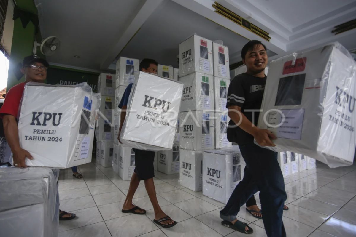 KPU Yogyakarta memastikan logistik Pemilu 2024 terdistribusi dengan aman - ANTARA News ...
