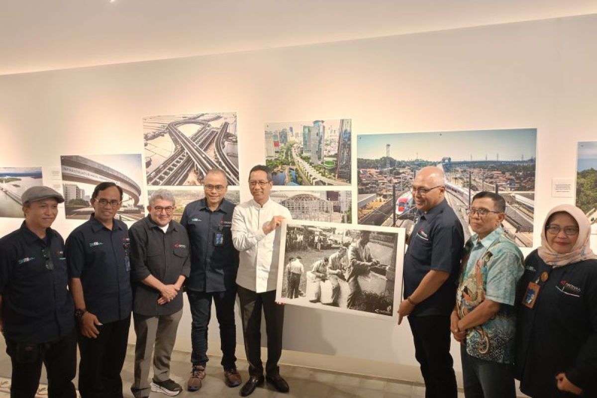 LKBN ANTARA gelar pameran foto "Pers, demokrasi dan pembangunan ...