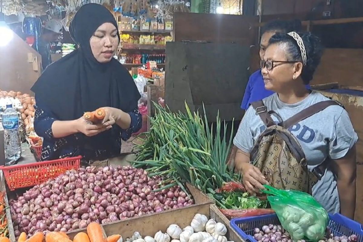Pemprov Papua: Harga bahan pokok di Kota Jayapura stabil - ANTARA News ...