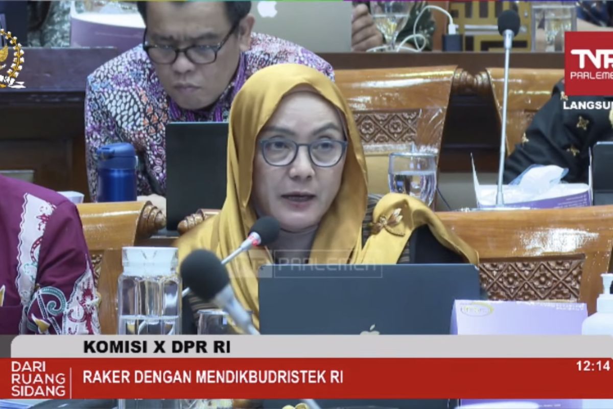 Kualitas guru-dosen vokasi di Indonesia perlu digenjot sesuai kebutuhan industri - ANTARA News ...