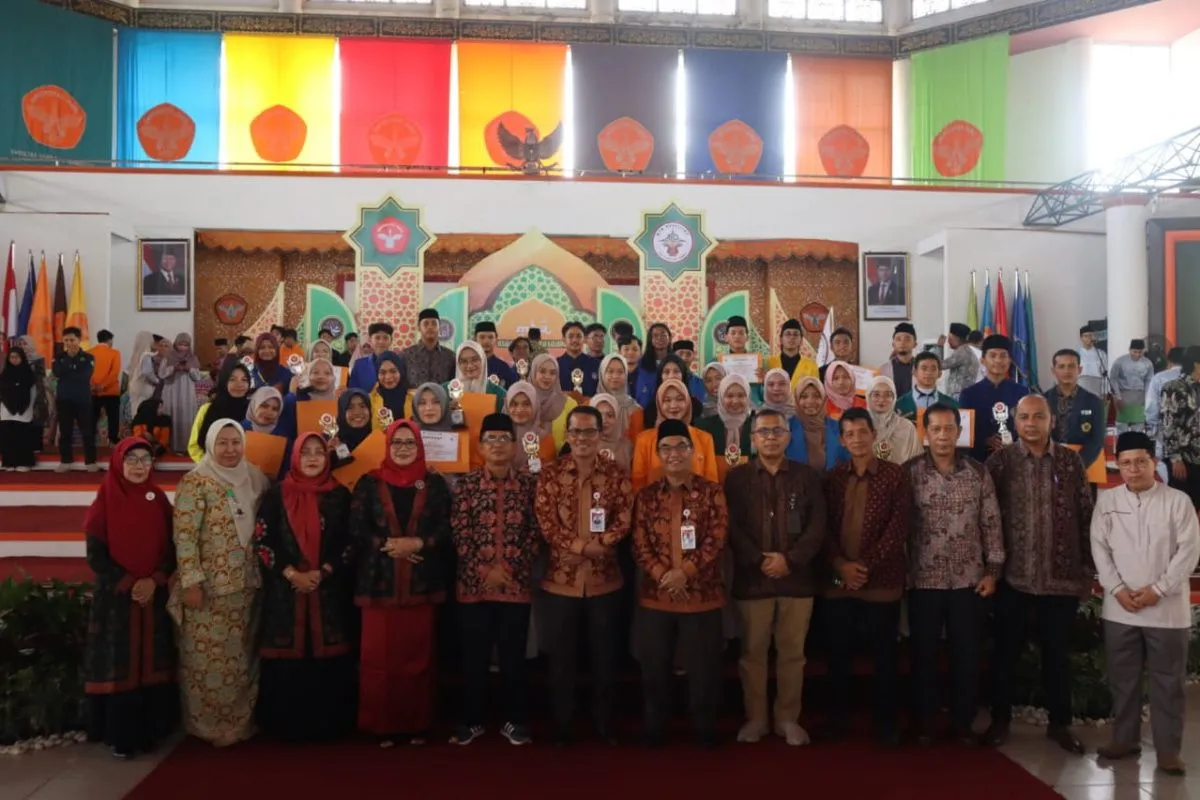 Mahasiswa UMS raih juara harapan 1 nasional dalam ajang MTQ internasional – Berita UMS