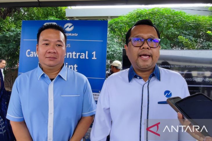 Transjakarta resmikan Halte Cawang Sentral 1 Polypaint - ANTARA News