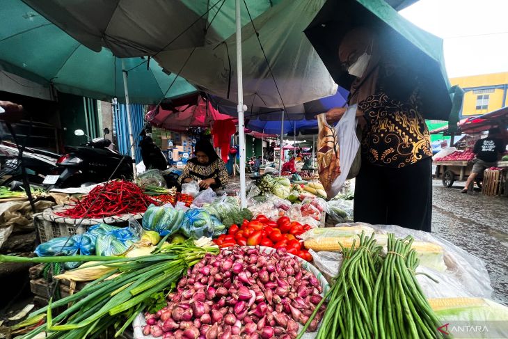 Harga daging sapi di Pasar Minggu Rp130 ribu/kg, cabai Rp70 ribu/kg - ANTARA News
