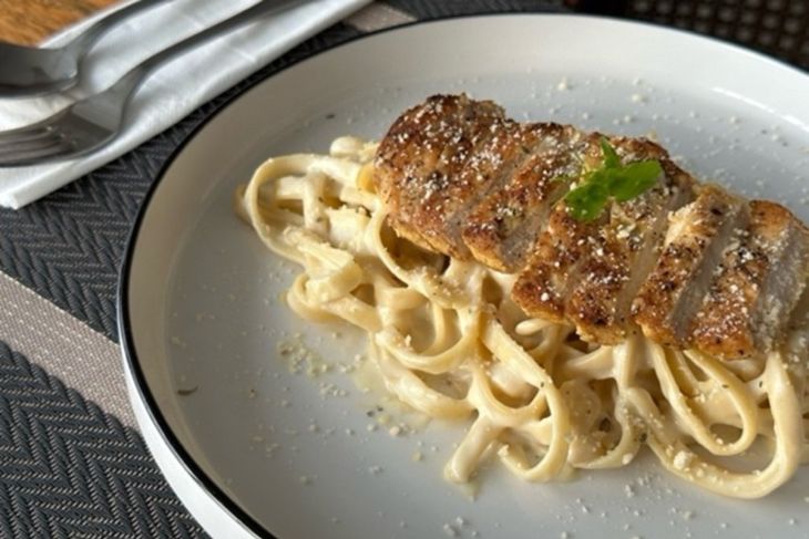 Dari Baby Mimosa hingga pindang iga, Swiss-Caf hadirkan harmoni rasa ...