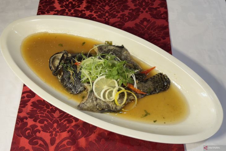 Dari yu sheng hingga mi panjang umur, sajian khas Imlek sarat filosofi ...