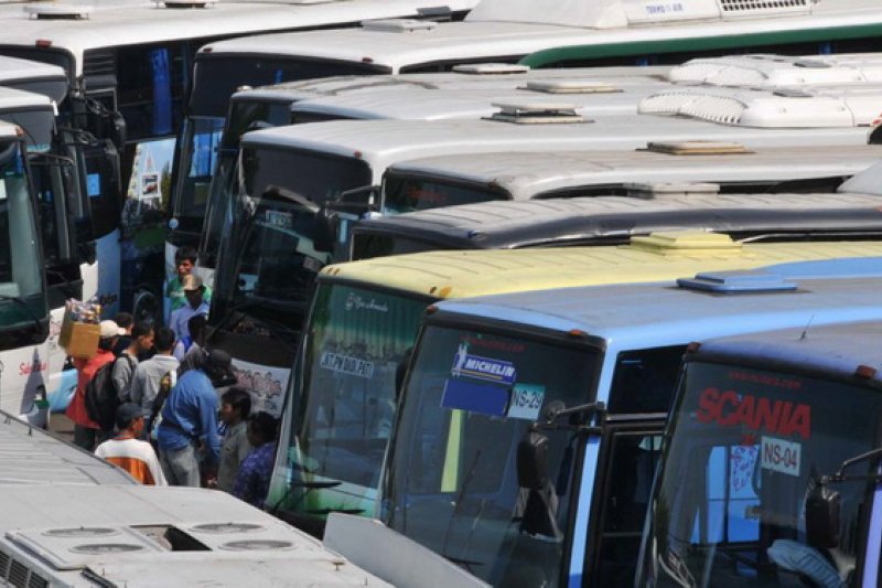 Mudik Lebaran, Terminal Merak Sediakan 531 Bus - ANTARA News
