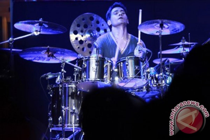 Indonesia Drummers - ANTARA News