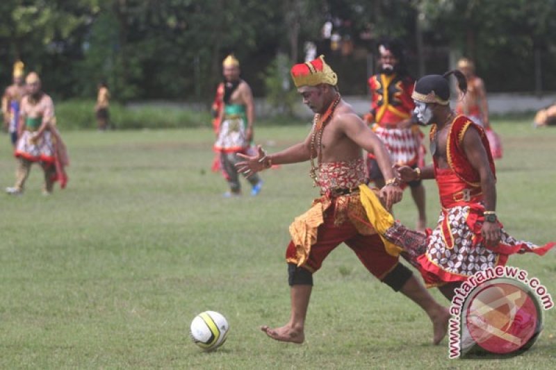 Sepak Bola Wayang - ANTARA News