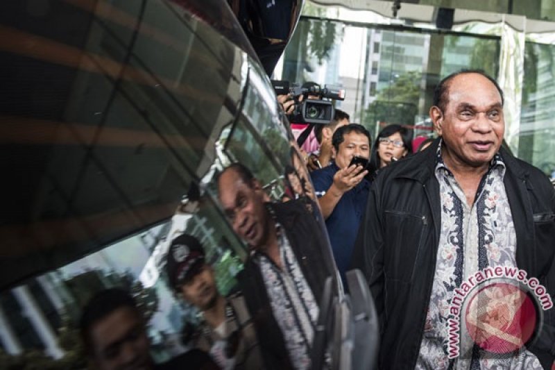 Freddy Numberi Diperiksa KPK - ANTARA News