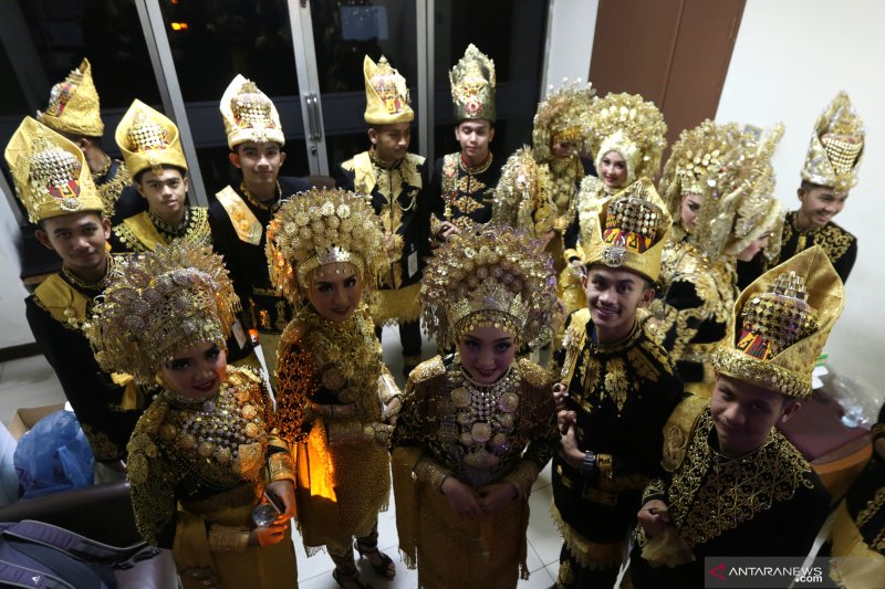 Pemilihan Agam dan Inong Banda Aceh - ANTARA News