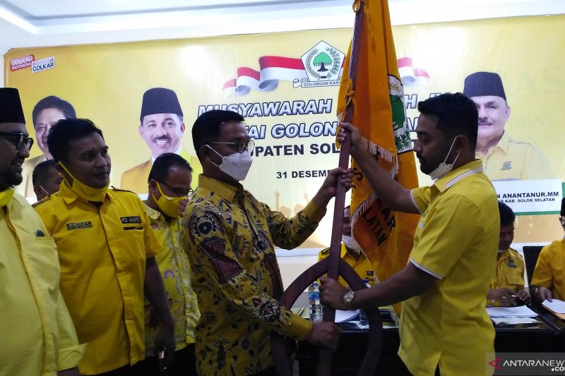 Kembali terpilih, Zigo Rolanda sebagai ketua DPD Golkar Solok Selatan ...