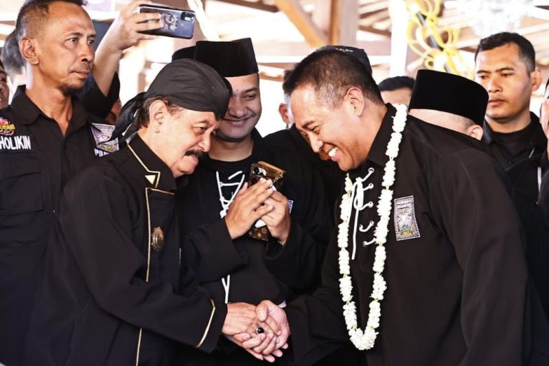 Panglima TNI Andika dikukuhkan jadi warga kehormatan utama PSHT ...