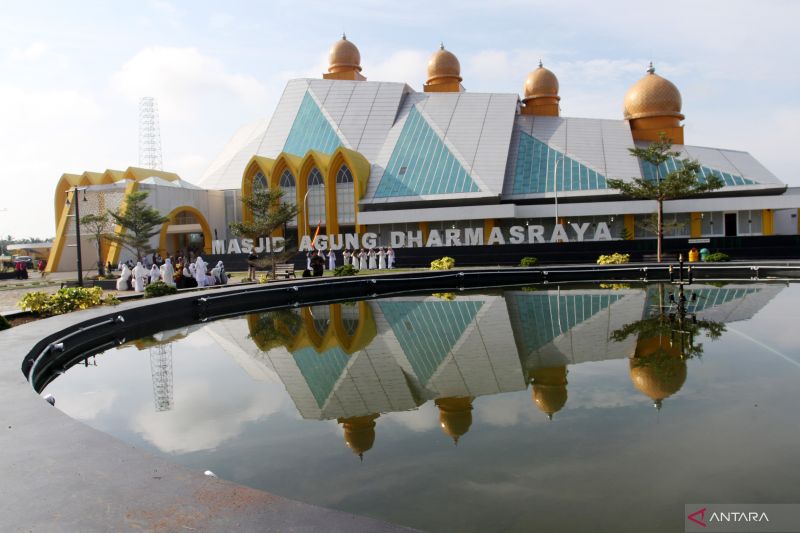 Peresmian Masjid Agung Dharmasraya - ANTARA News
