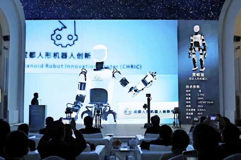 Robot humanoid buatan China mulai debut di Chengdu (Bagian 1) - ANTARA News