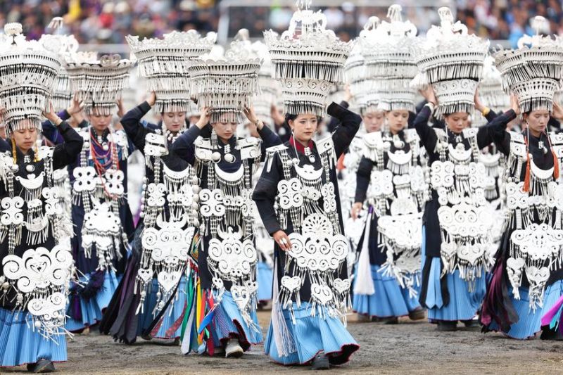 Menengok suasana perayaan Festival Obor di Sichuan, China - ANTARA News