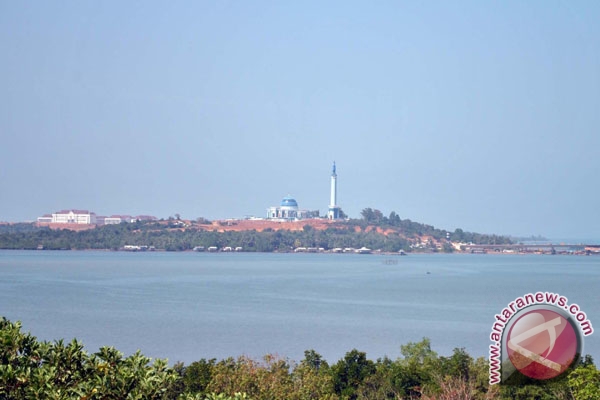 DOMPAK ISLAND (Goverment Centre of Riau Islands Province) | Page 8 ...